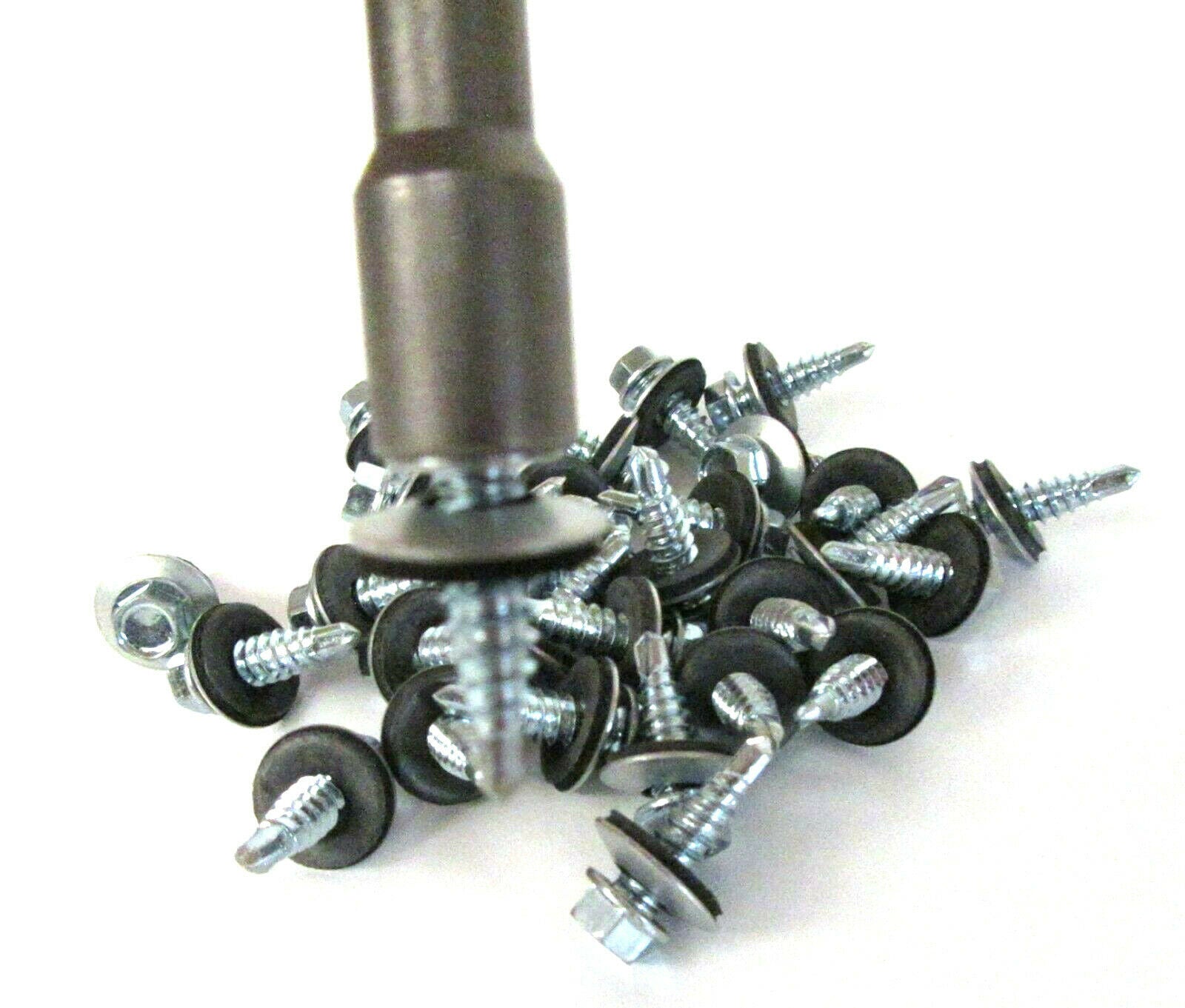 (Pack OF 400) 5.5 x 25mm Tech Screws for Roofing & Cladding Self Drill